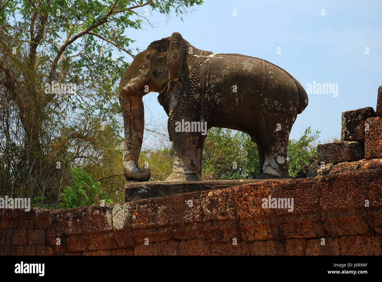 temple wall belief temple asia elephant guard wall asiatic plant corner ...