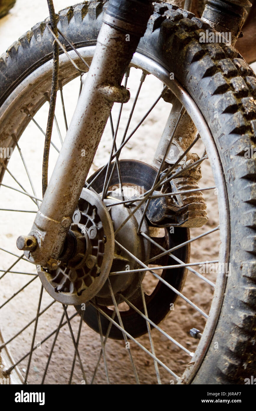Tire radius hi-res stock photography and images - Alamy