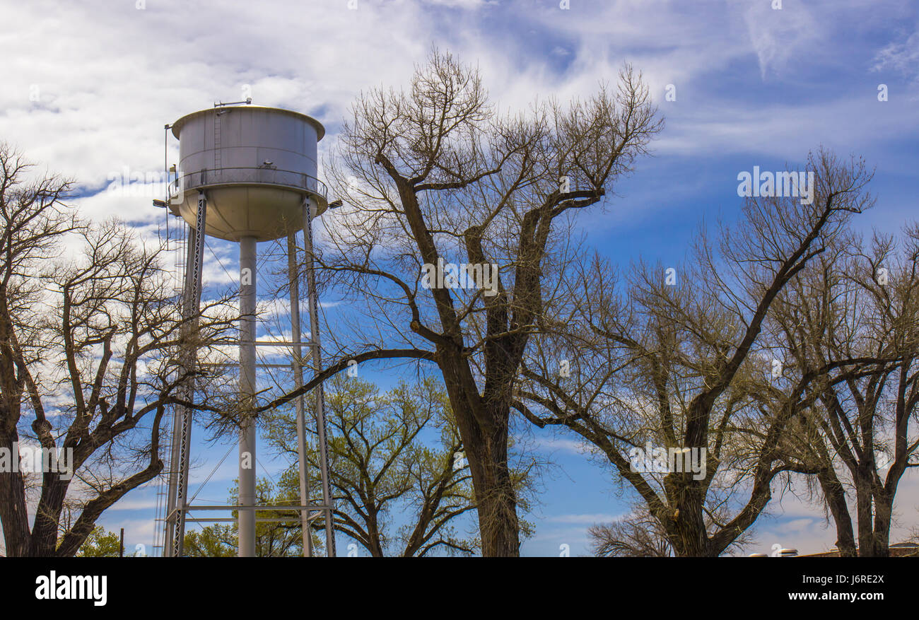 Water tank railing hi-res stock photography and images - Alamy