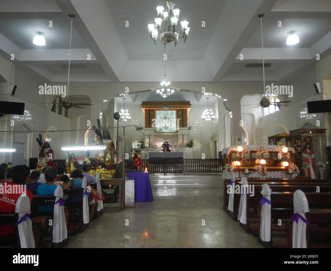 The Pasyon Pabasa in Bulacan, held at the Holy Trinity Chapel in ...