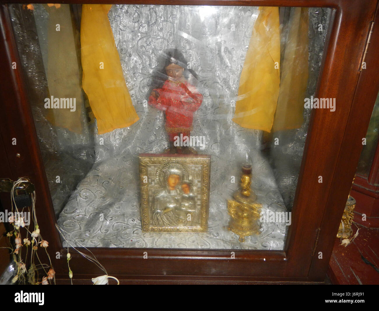 The Pasyon Pabasa is a traditional Filipino religious practice. This ...