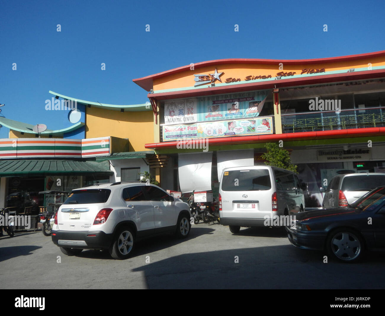 09574 Star Plaza San Agustin, San Simon, Pampanga 12 Stock Photo - Alamy