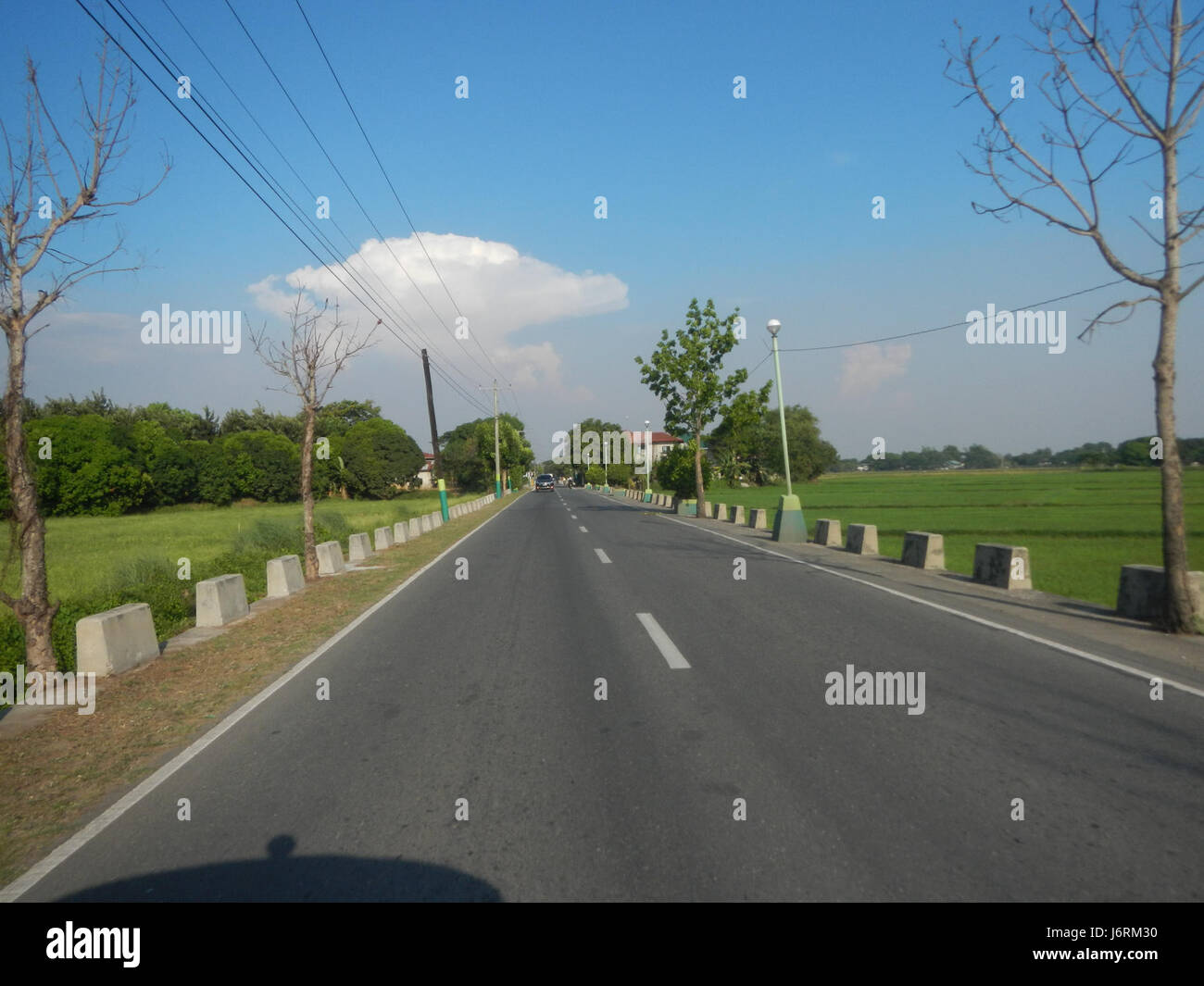 Photograph of the intersection at San Luis, Candaba, Pampanga ...