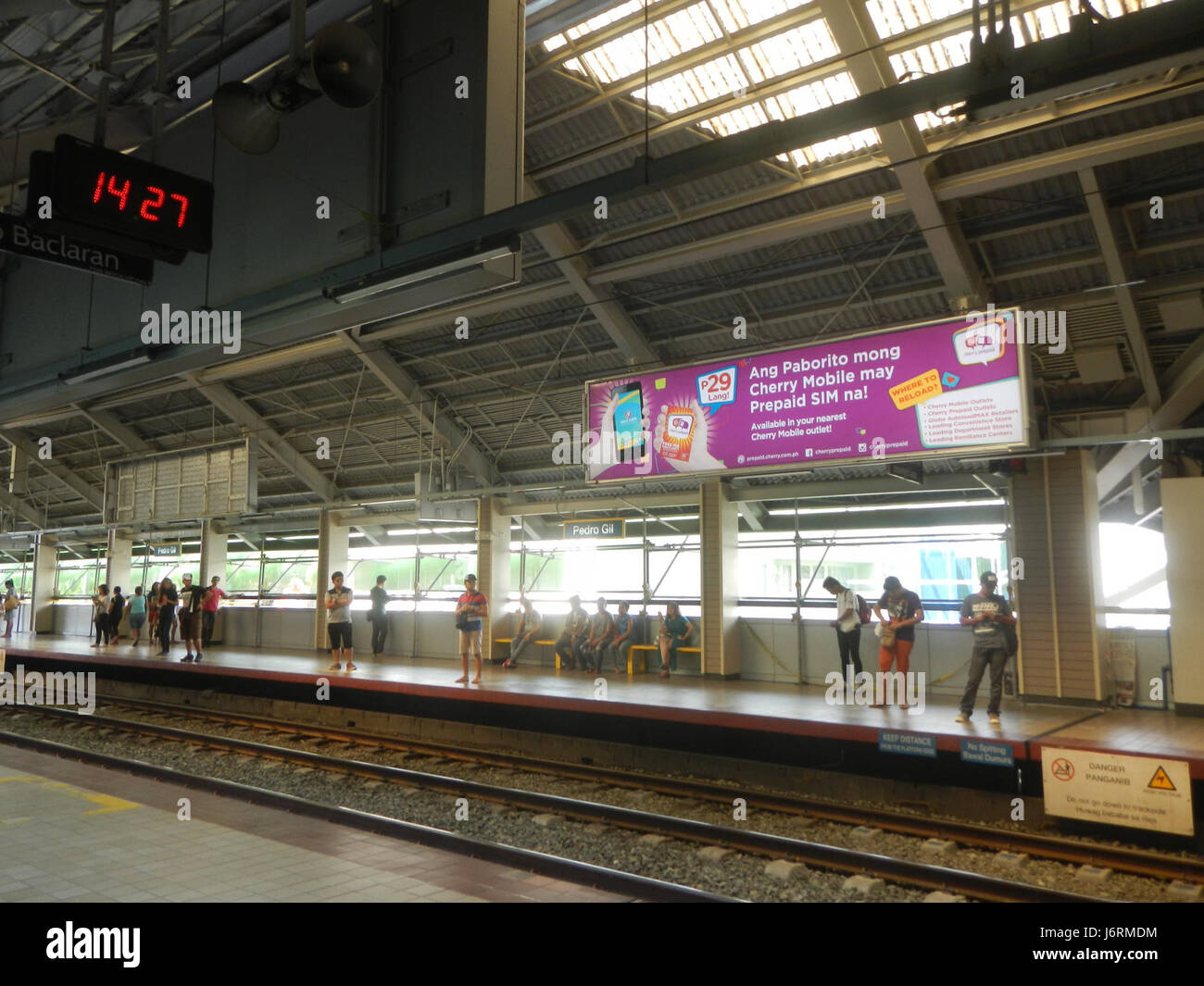 09449 Pedro Gil LRT Station Malate Ermita Manila Streets 01 Stock Photo ...