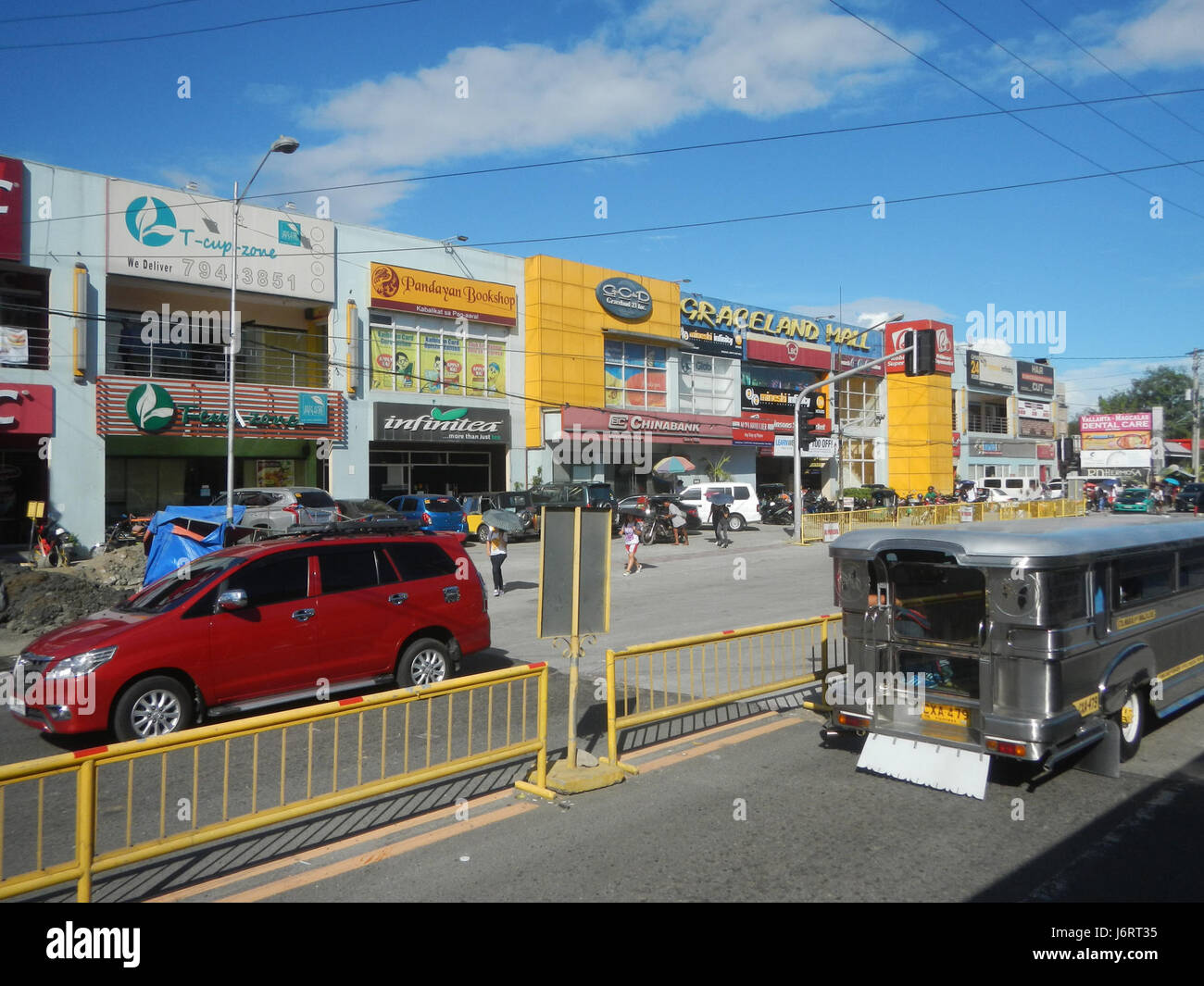 This image captures a section of MacArthur Highway near Longos, Bulihan ...