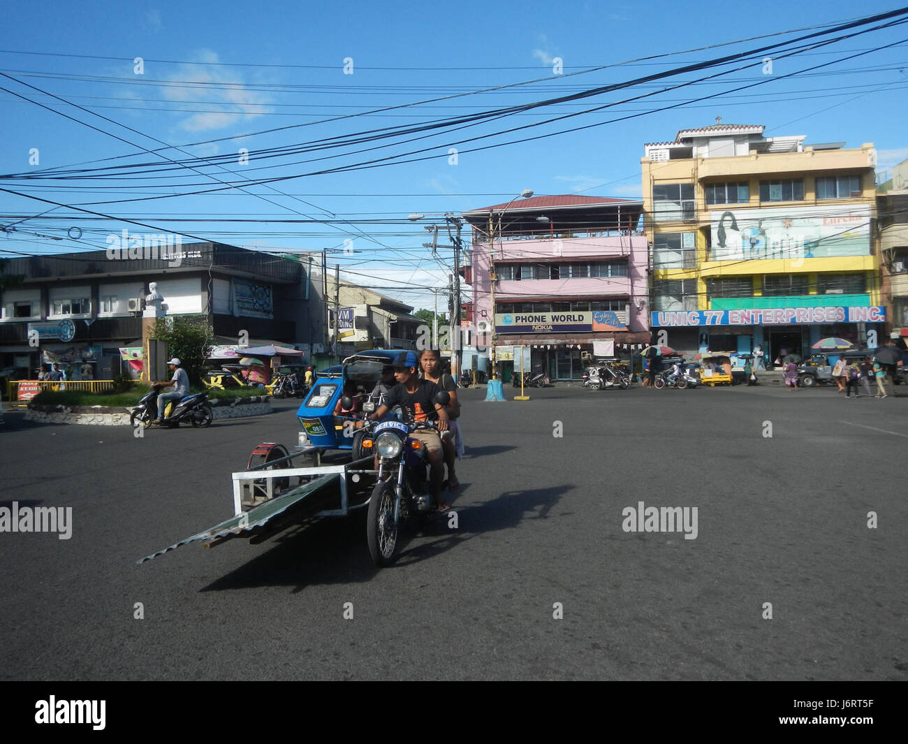 This location in Malolos, Philippines, along MacArthur Highway ...
