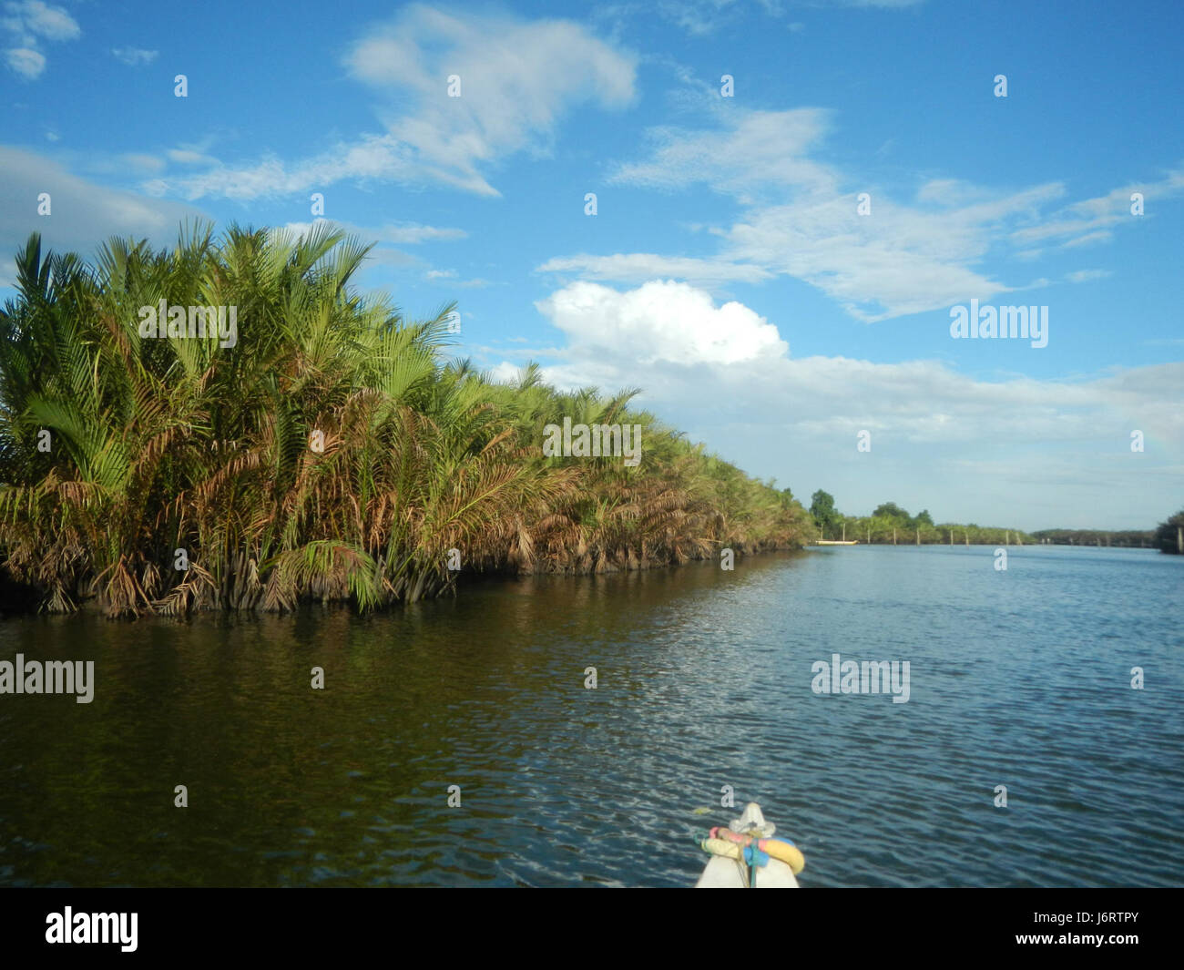 This historical photograph from 1911 shows the Malolos and Panasahan ...