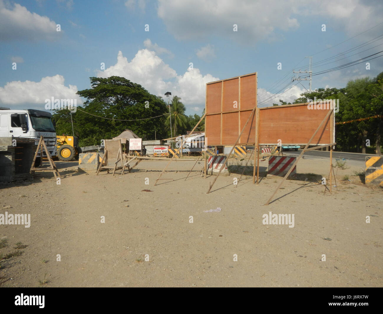 This image captures a view of the ongoing construction project in the ...