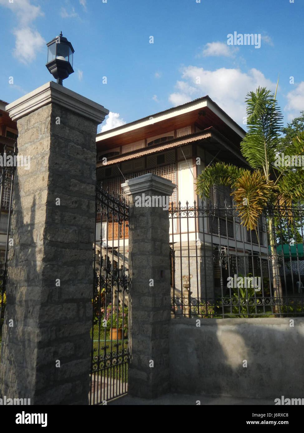 A reference to significant houses and landmarks in Pulilan, Bulacan ...