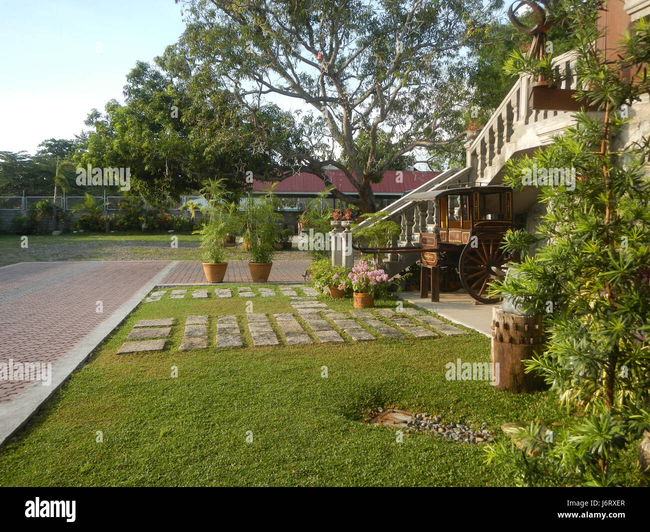 Houses in Pulilan, Bulacan, are known for their traditional Filipino ...