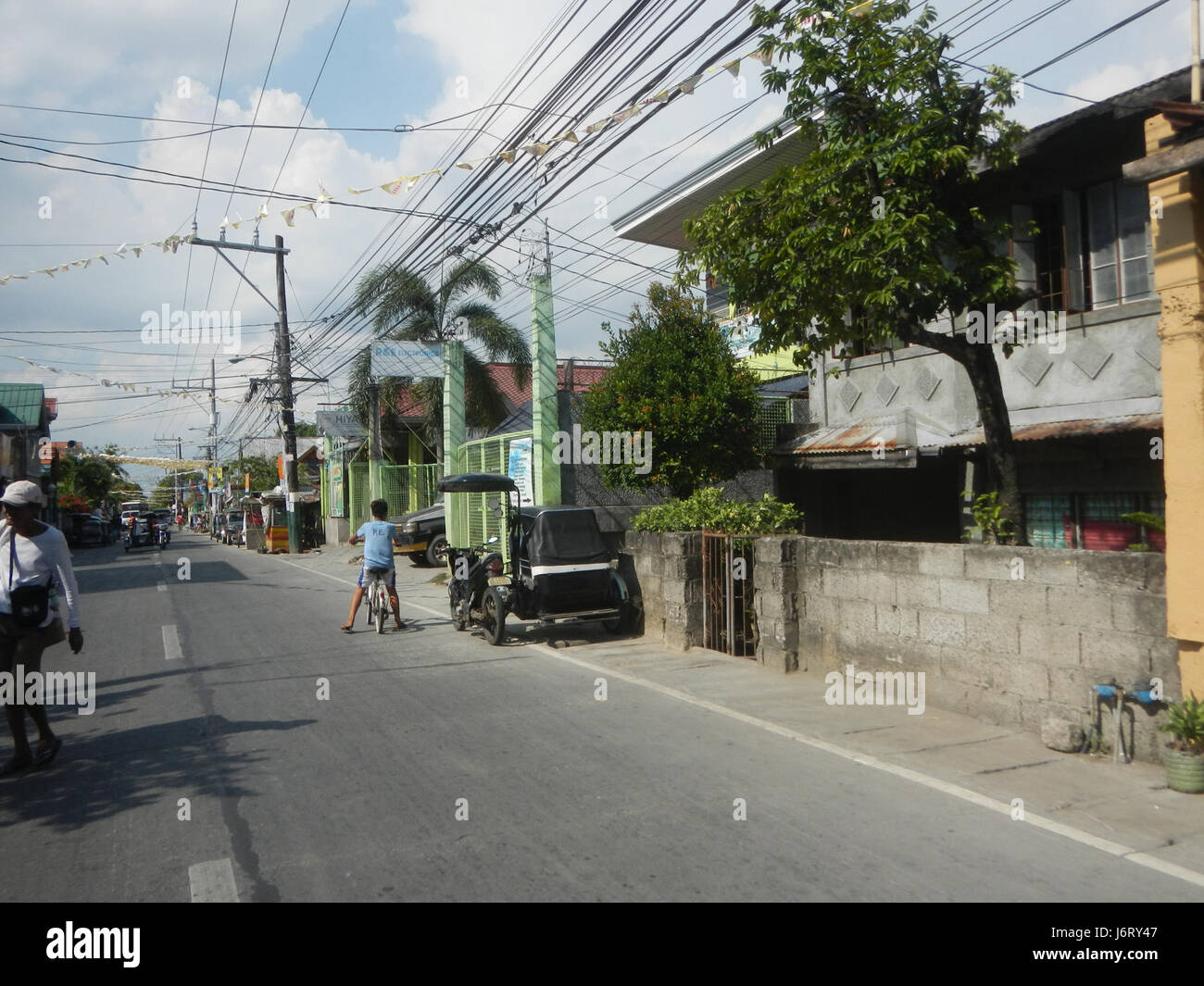 This entry provides details on various towns and roads in Bulacan ...