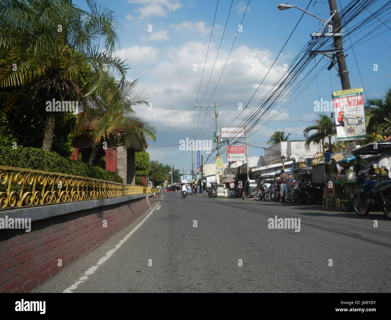 08605 Bulakan Bulacan Roads Landmarks 44 Stock Photo - Alamy
