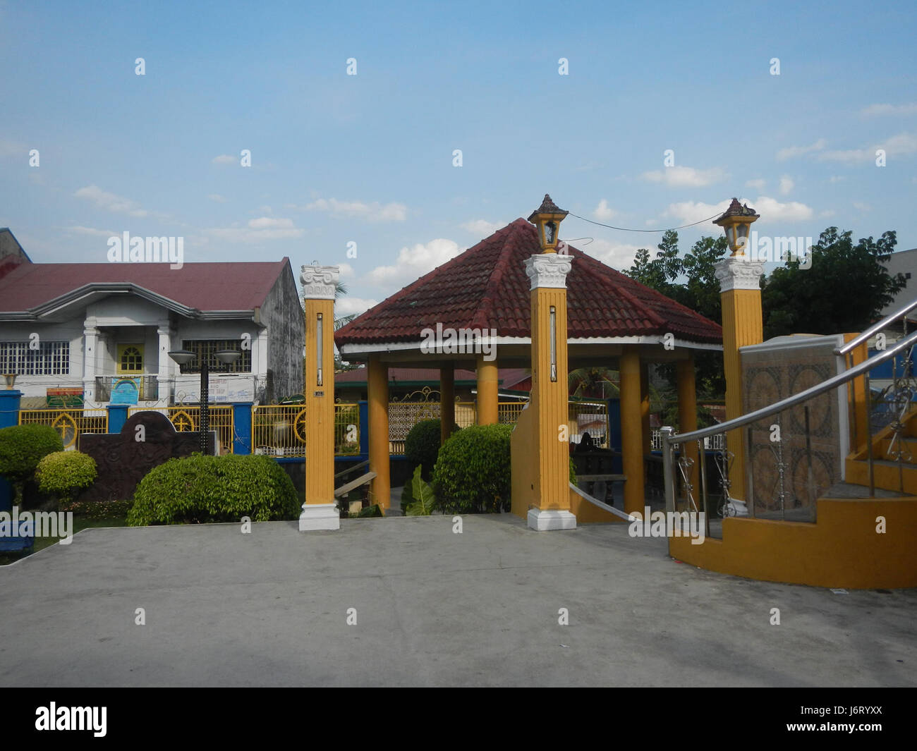 The Bulacan Municipal Hall, located in the province of Bulacan ...