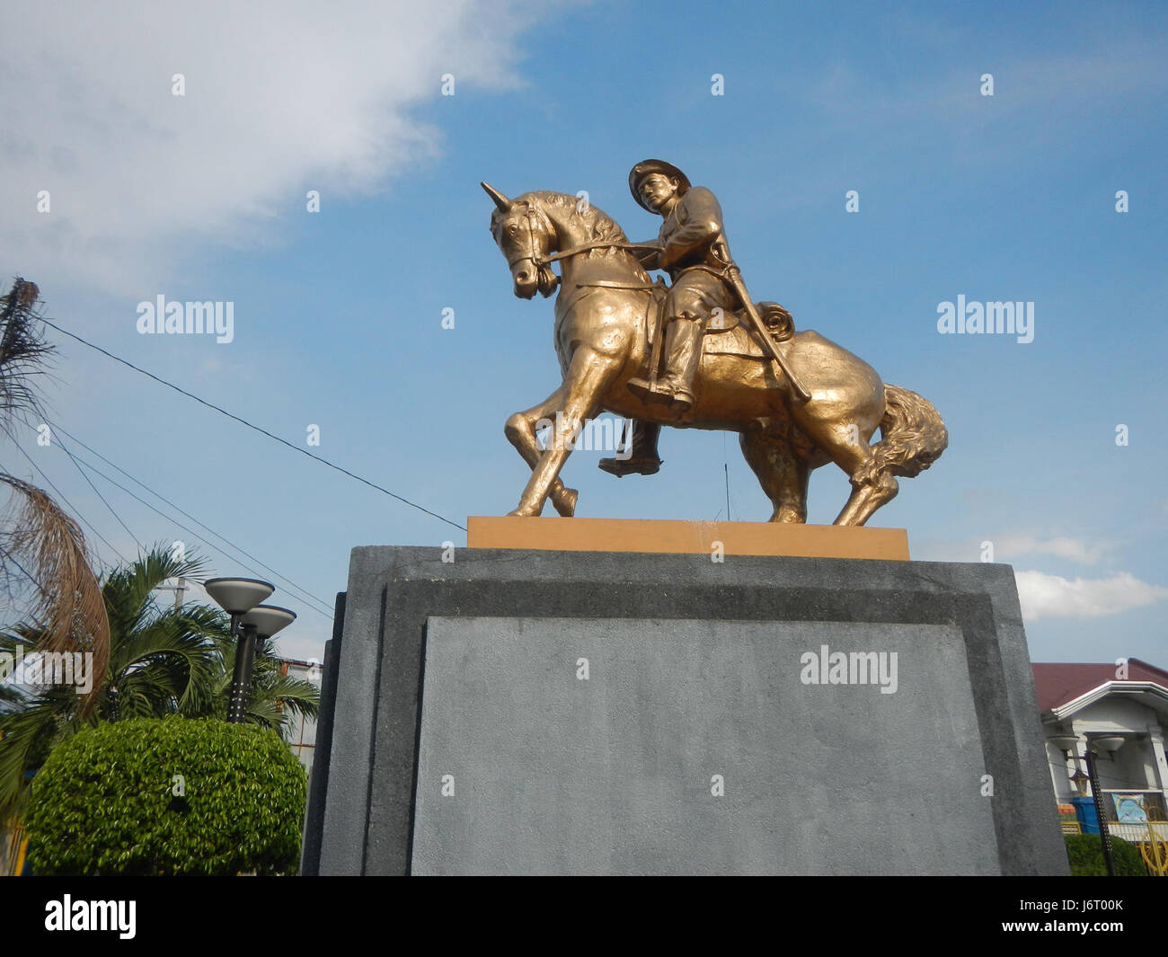 The Bulacan Municipal Hall, located in the province of Bulacan ...