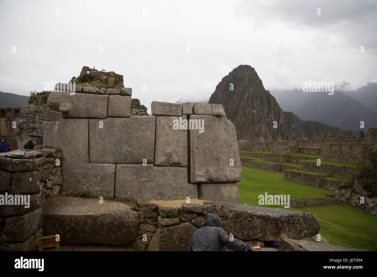 Rocks construction in Machu Picchu, Peru Stock Photo - Alamy