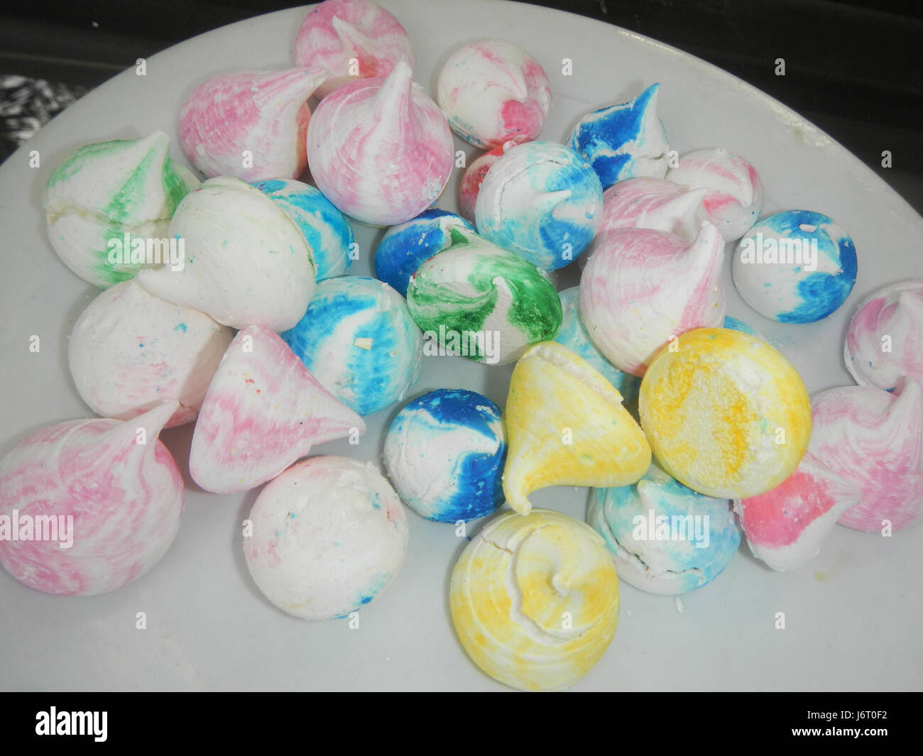 Photograph of the buffet offerings at a bakery in Pulilan, Bulacan ...