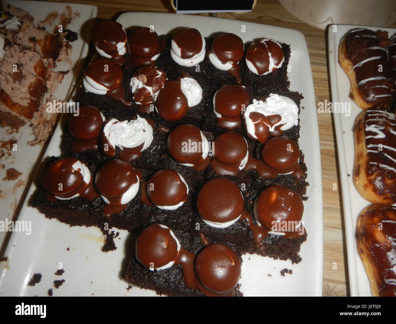 Buffets featuring cakes and pastries in Pulilan, Bulacan, Philippines ...