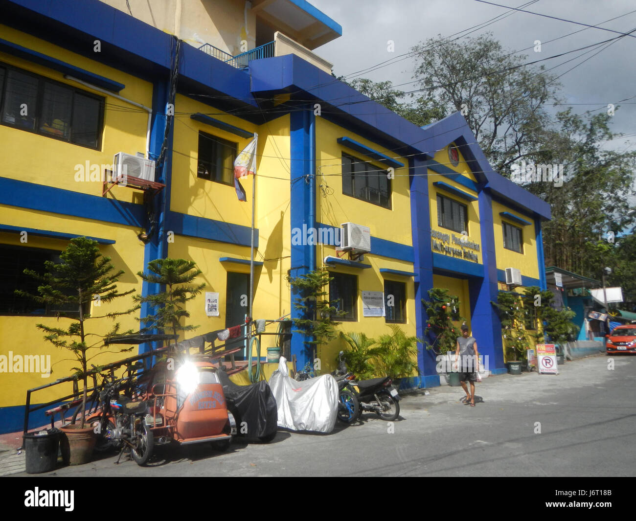 A geographical and urban description of Ermin Garcia Street, Lagarian ...