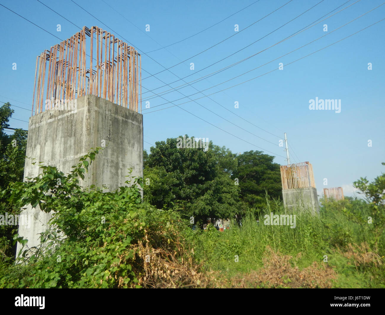 The Malolos City Bridge, located along MacArthur Highway in Bulacan, is ...