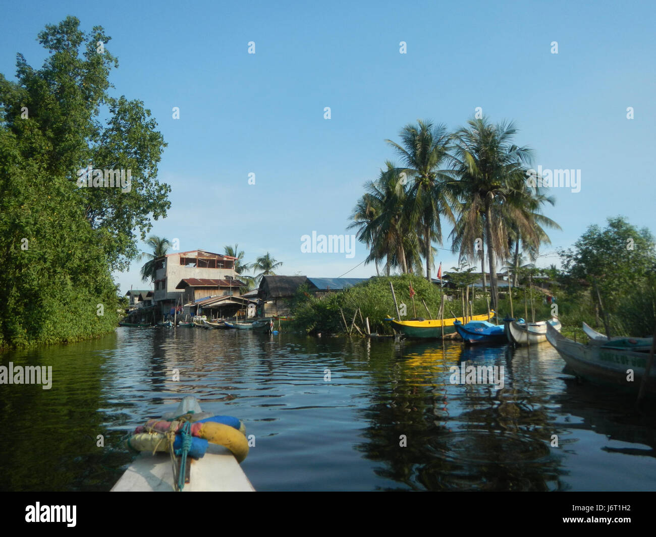 The Malolos River Districts in Bulacan, Philippines, are characterized ...