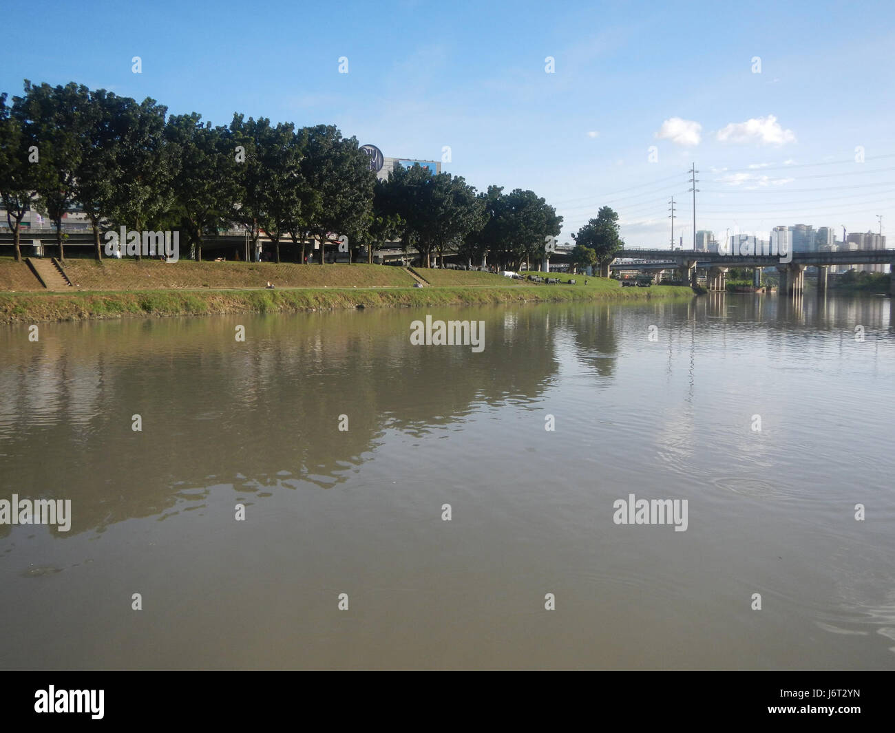 0596 Marikina River Park Banks Barangka Landmarks Calumpang 04 Stock ...