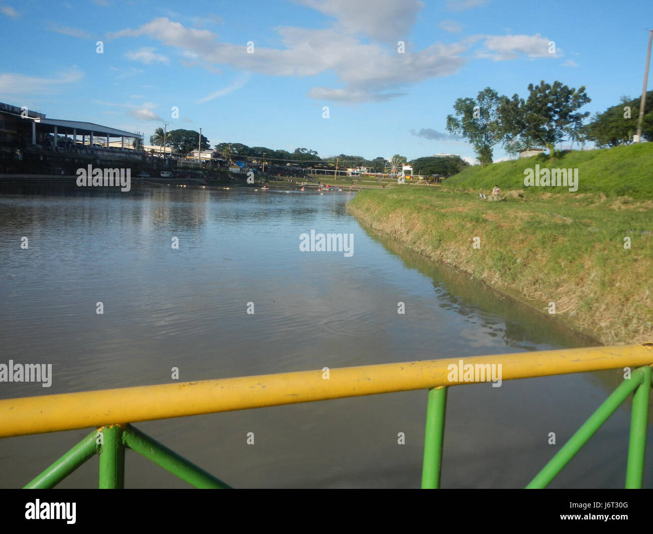 0611 Barangka SM City LRT Line 27 Marcos Bridge Marikina Riverbanks ...