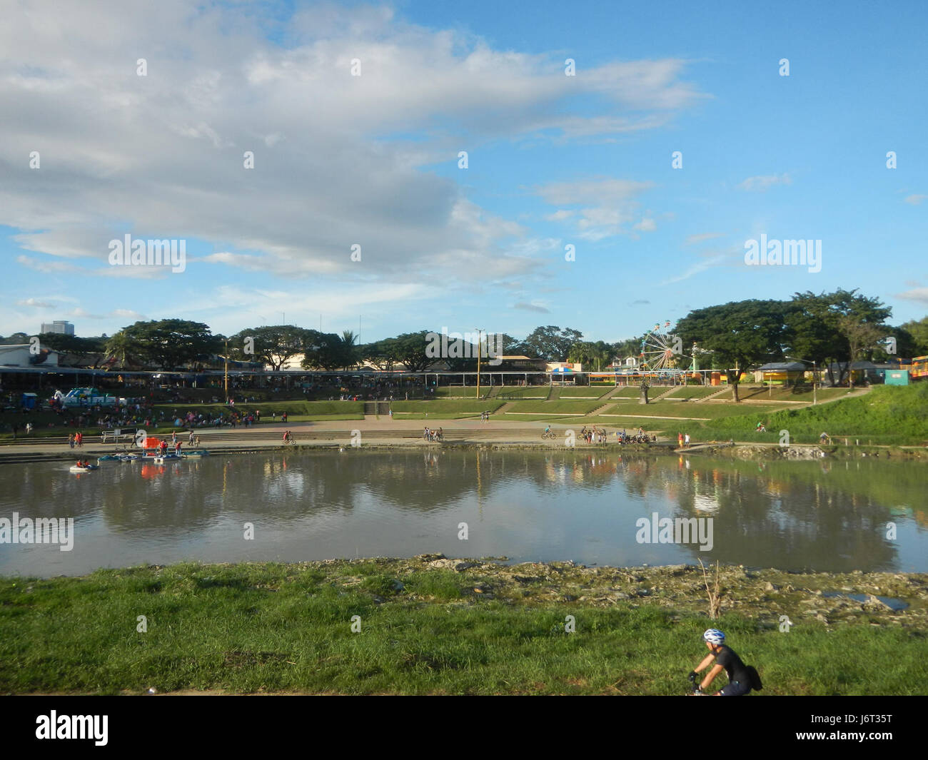 0742 Marikina River Park Banks Barangka Landmarks Calumpang 02 Stock ...