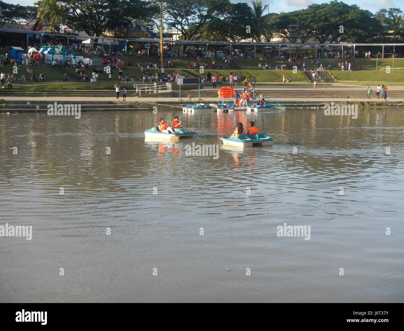 0766 Marikina River Park Banks Barangka Landmarks Calumpang 26 Stock ...