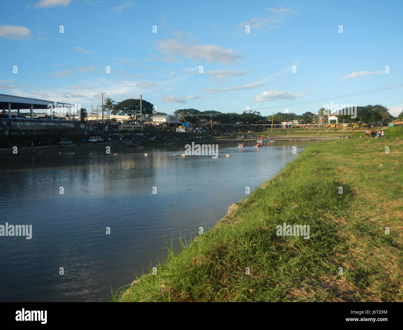 0818 Marikina River Park Banks Barangka Landmarks Calumpang 14 Stock ...