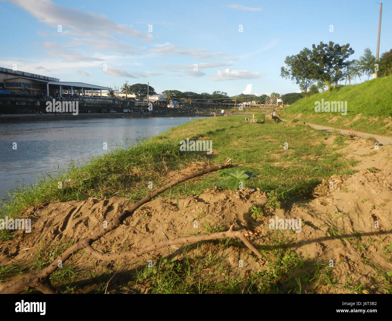 The Marikina River Park, located along the Marikina River, features ...