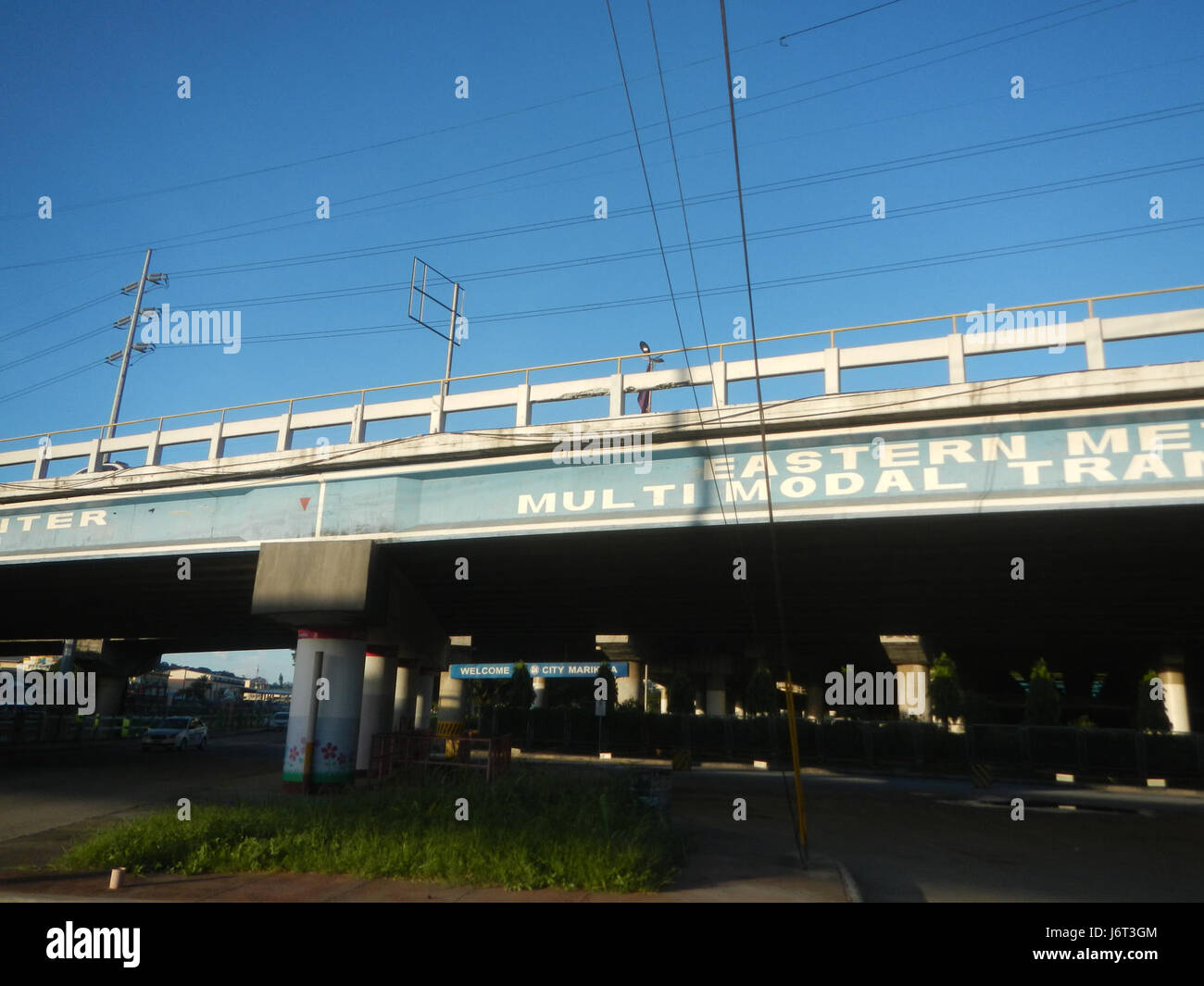 The SM City Marikina Flyover is a major infrastructure project located ...