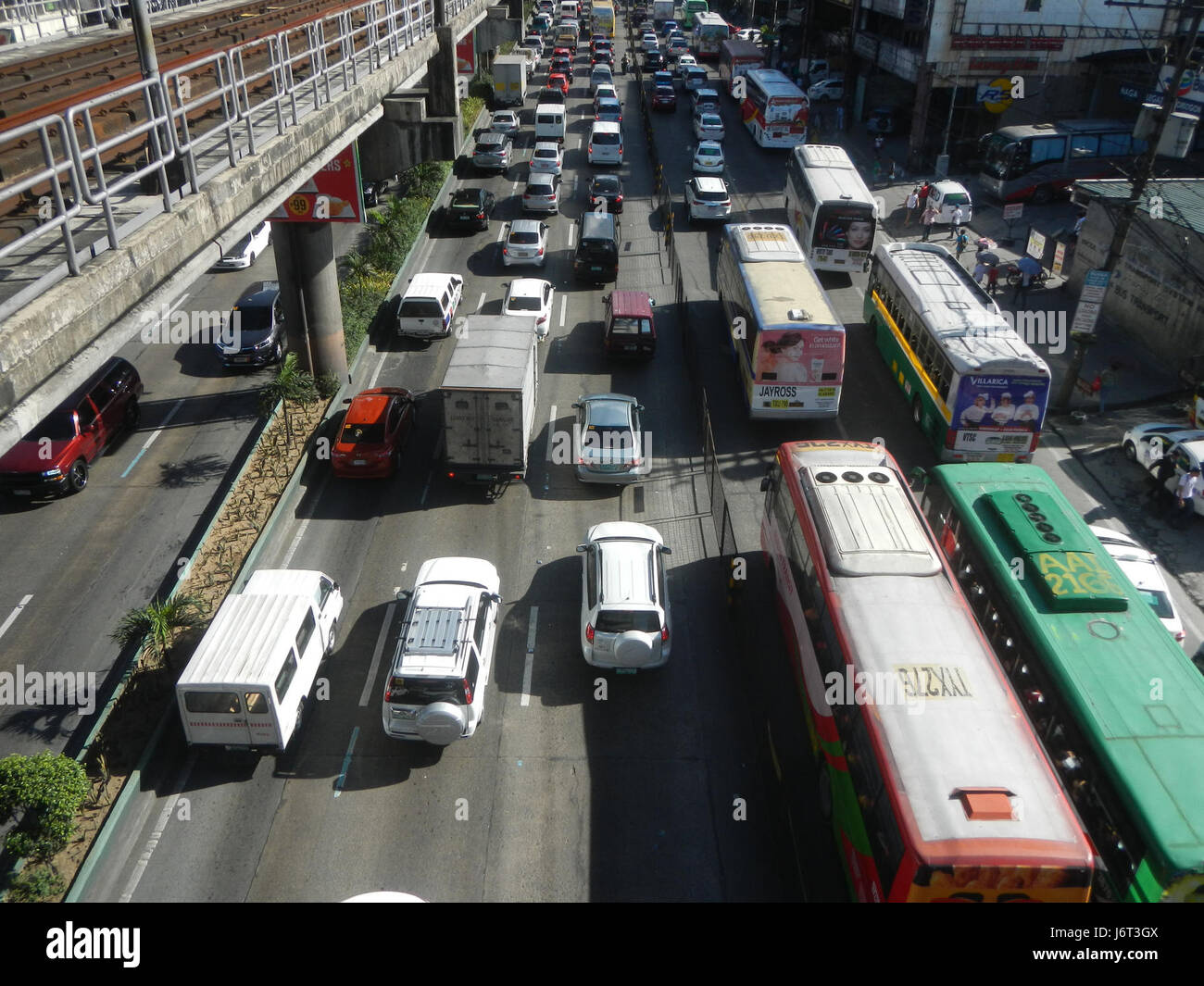 09520 Gateway Mall Araneta Center Smart Araneta Coliseum EDSA MRT LRT ...