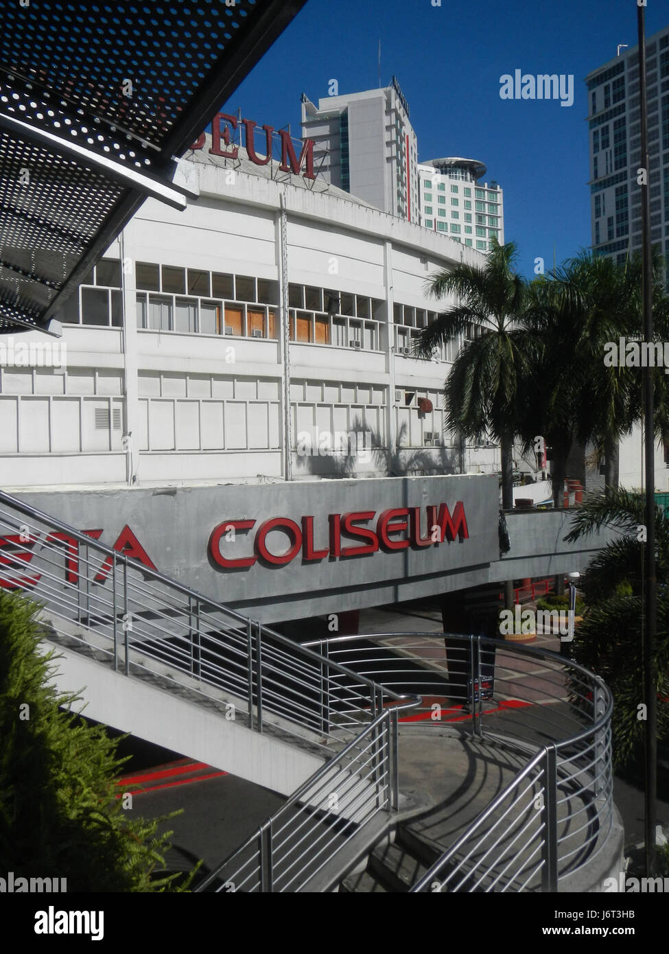 09520 Gateway Mall Araneta Center Smart Araneta Coliseum EDSA MRT LRT ...