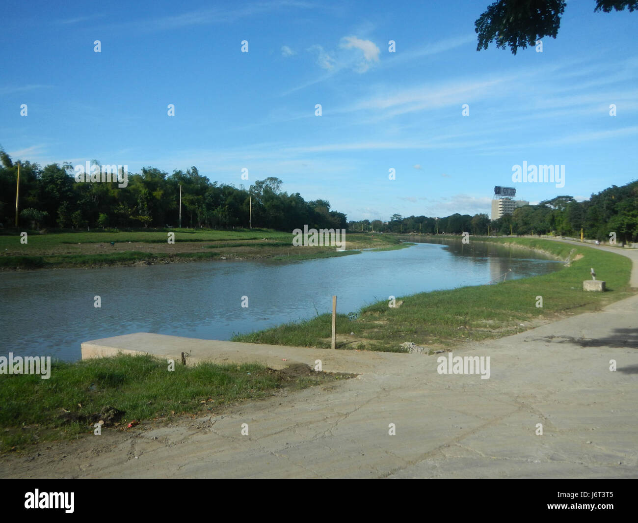The streets of Calumpang, located near the Marikina River Park in ...