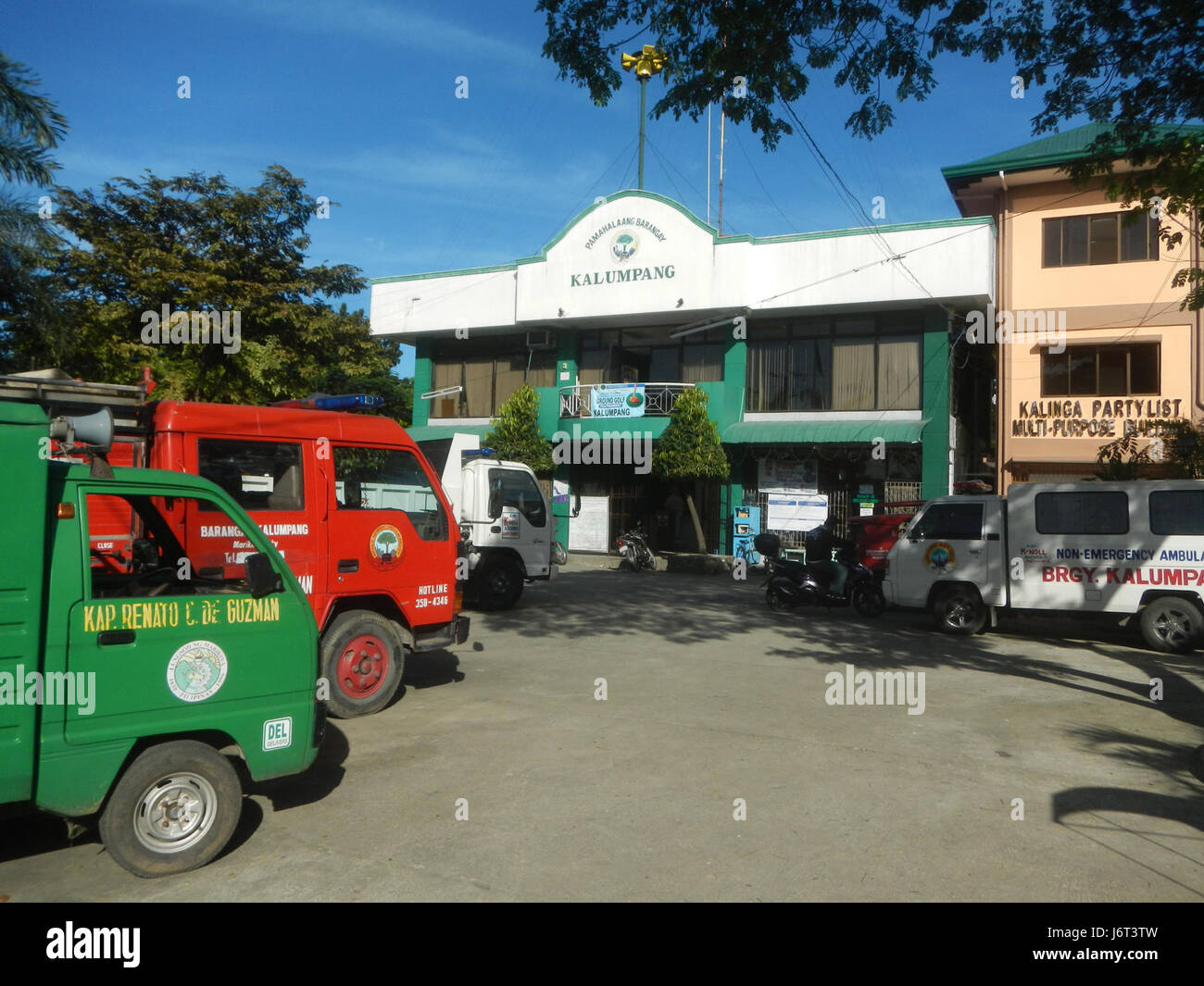 09695 Calumpang Streets Buildings Marikina River Park City 10 Stock ...