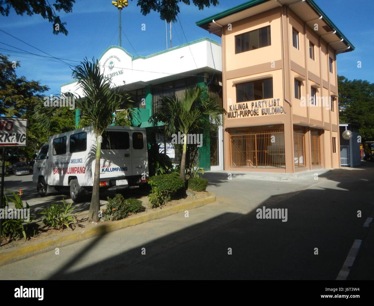 09695 Calumpang Streets Buildings Marikina River Park City 16 Stock ...