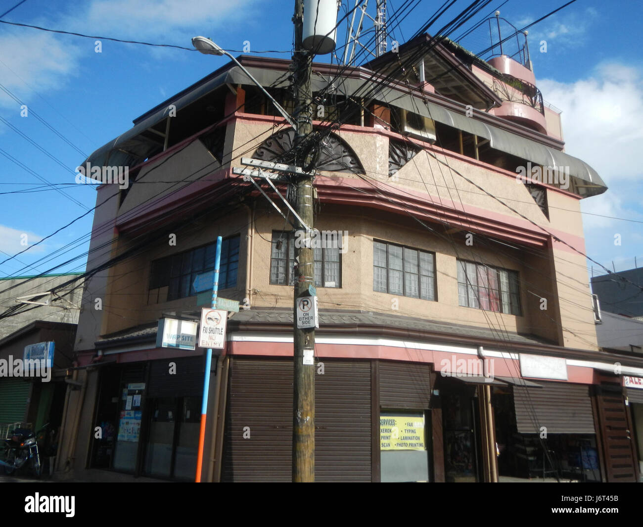08182 Barangay Calumpang Streets Marikina City 08 Stock Photo - Alamy
