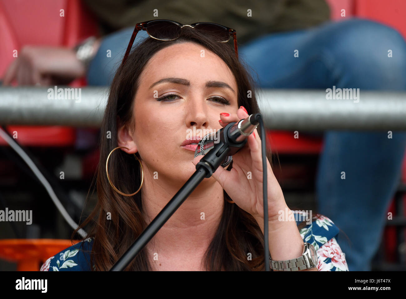 Sydney charity hi-res stock photography and images - Alamy