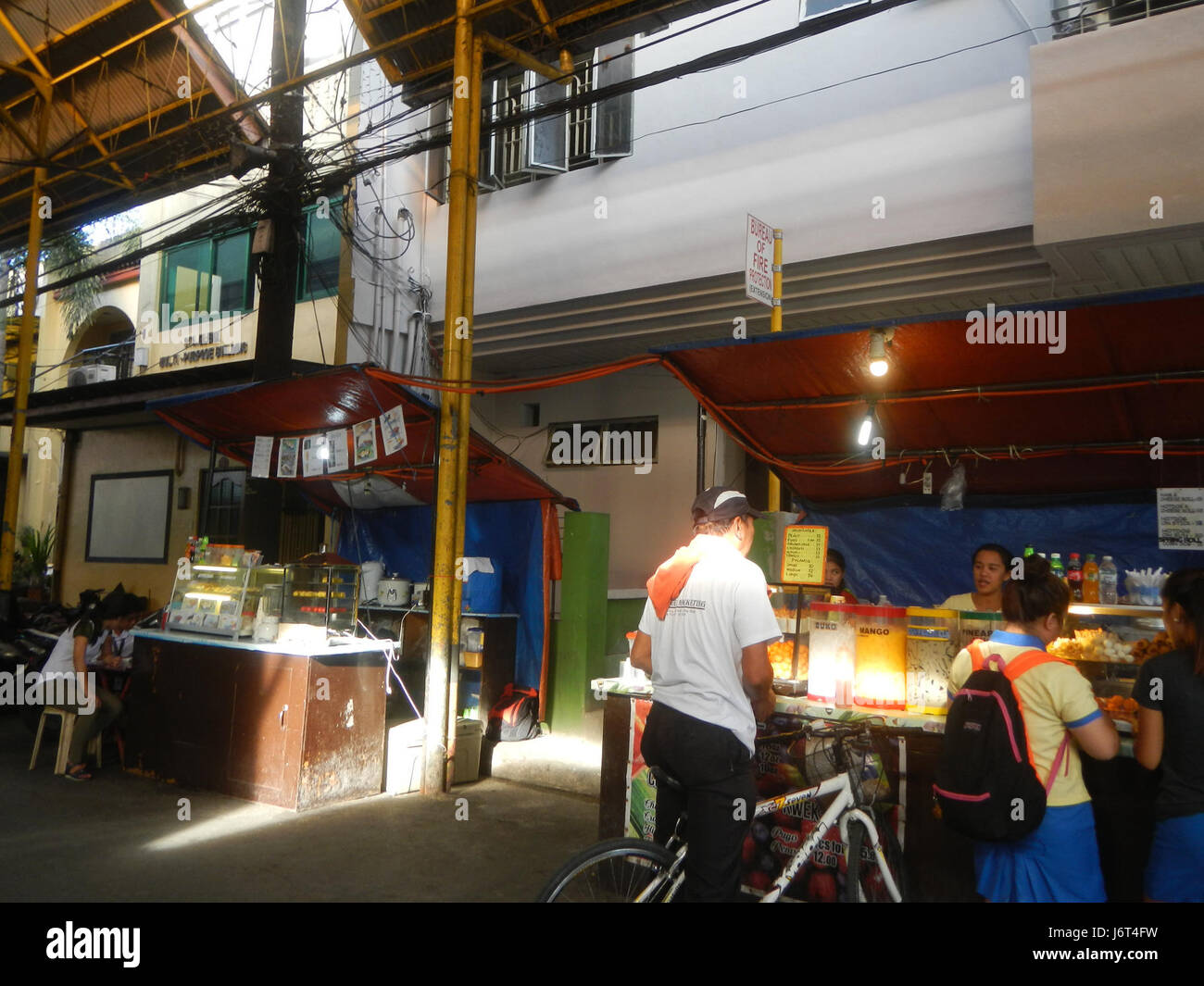 08441 Barangay Santa Elena Market Mall Buildings Shoe Avenue Marikina ...