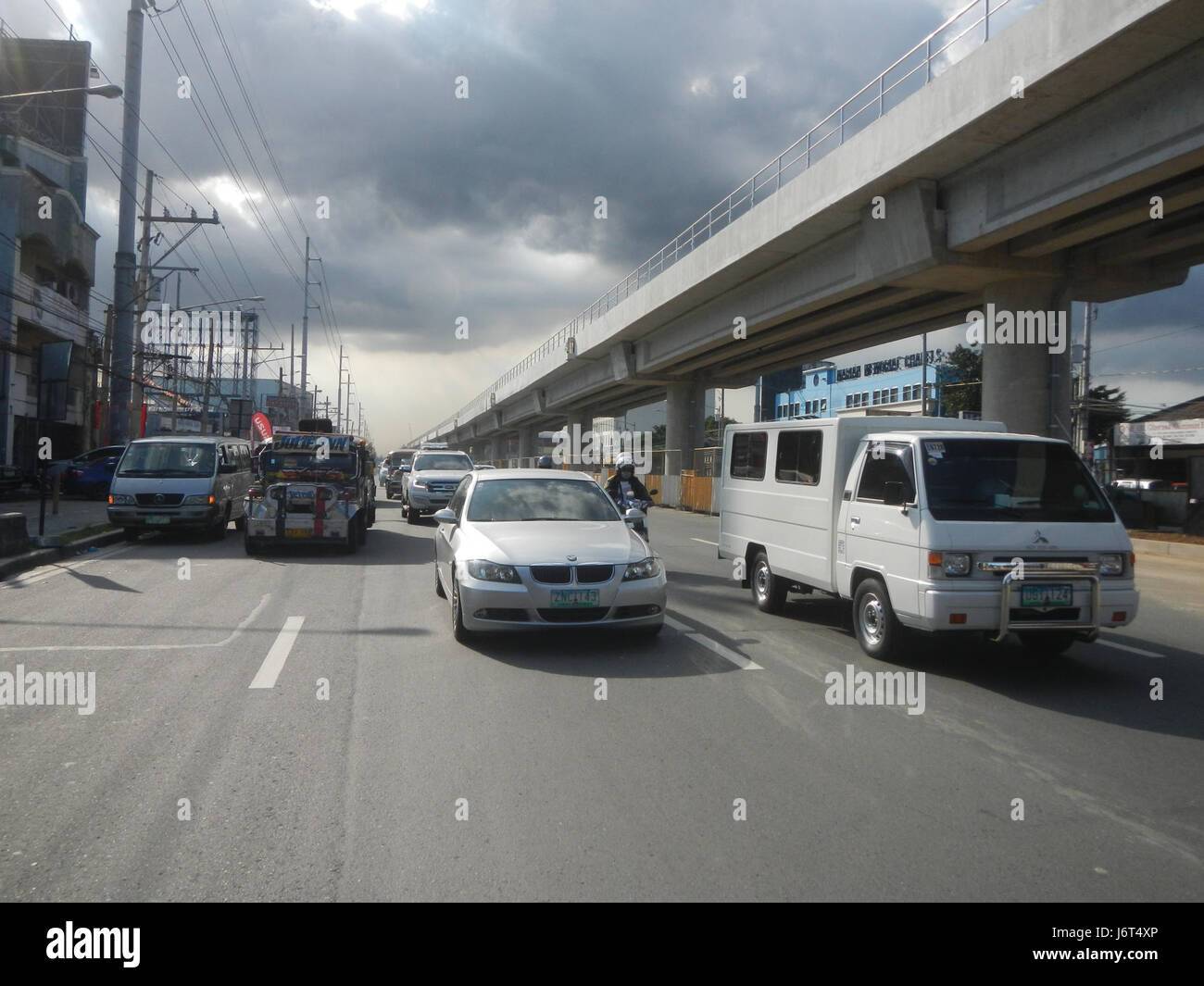 08918 Landscape of Manila MRT Line 15 Santolan LRT Station - Emerald ...