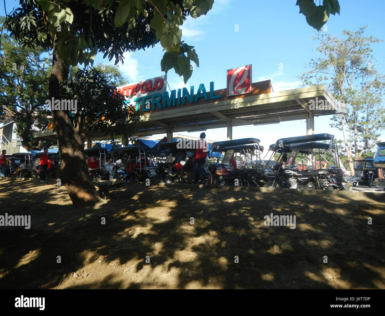 0680 Robinsons Place Antipolo Transport Terminal Footbridge Sumulong ...