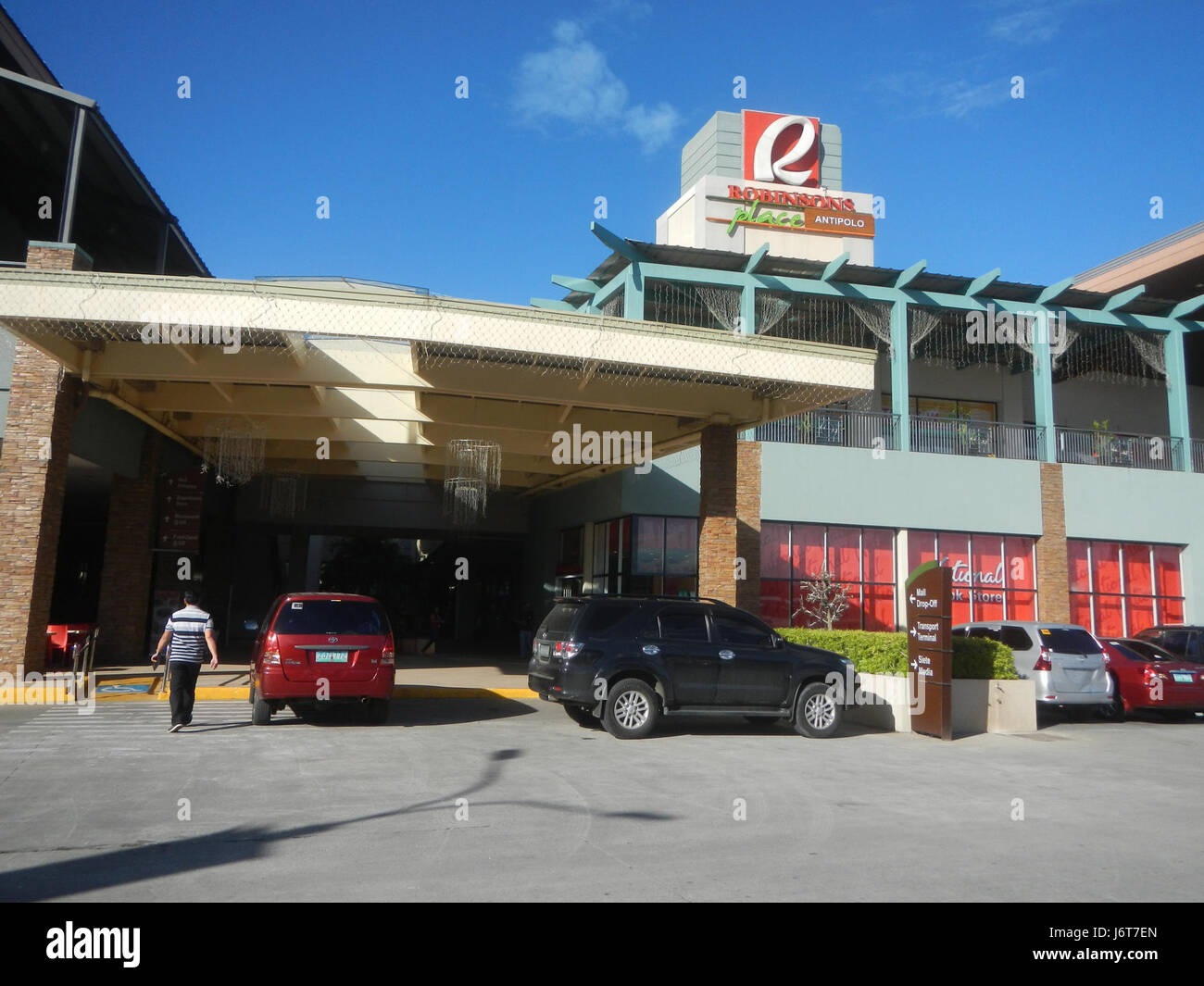 0680 Robinsons Place Antipolo Transport Terminal Footbridge Sumulong ...