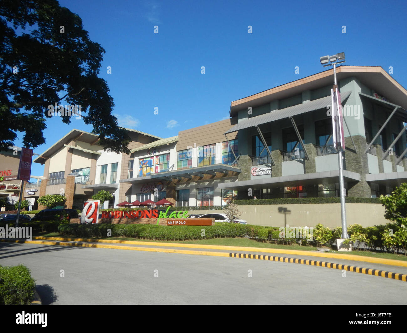 The Robinsons Place Antipolo Transport Terminal, located near the ...