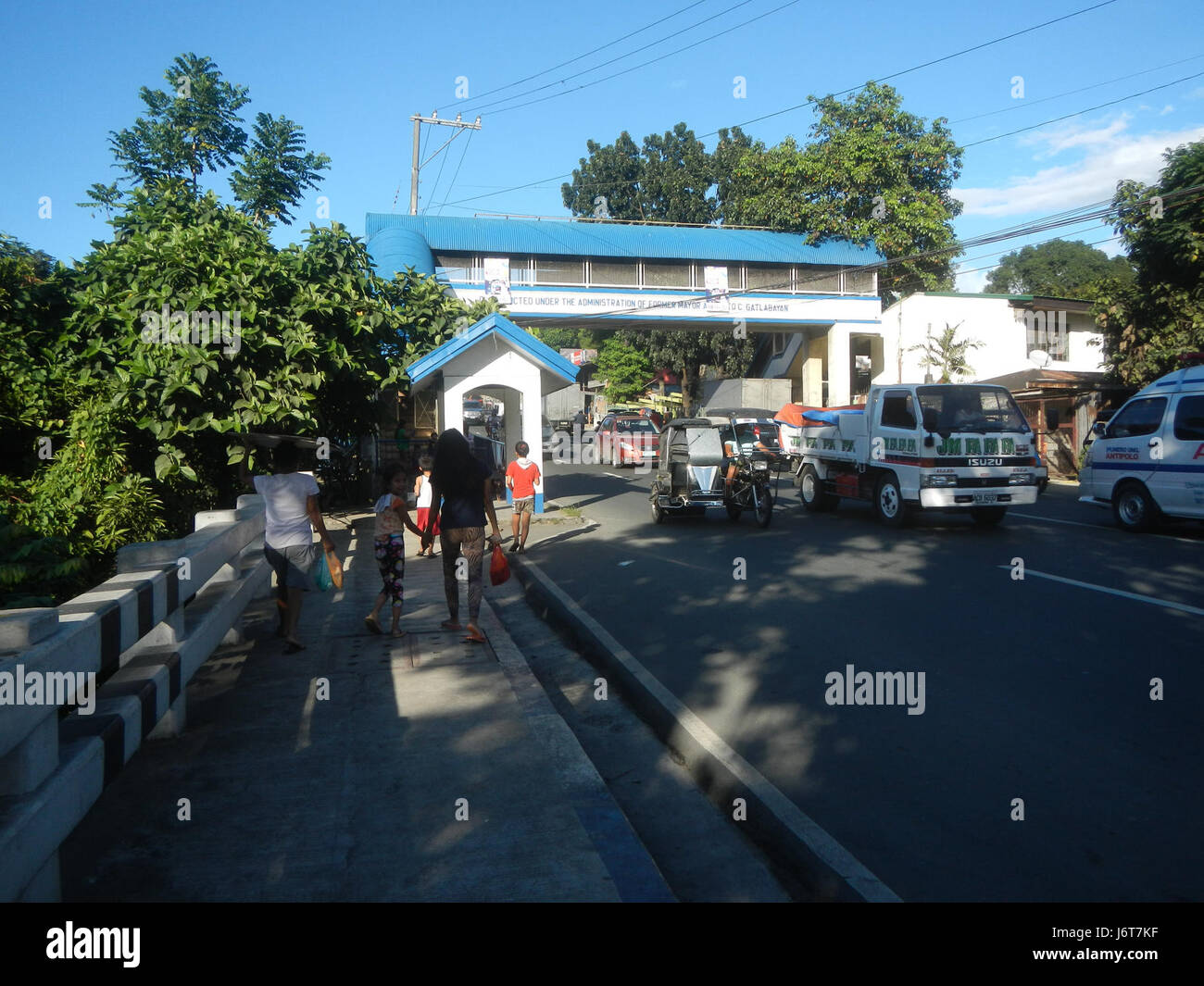 0815 Barangays Dela Paz Santa Cruz Antipolo Sumulong Highway 09 Stock ...