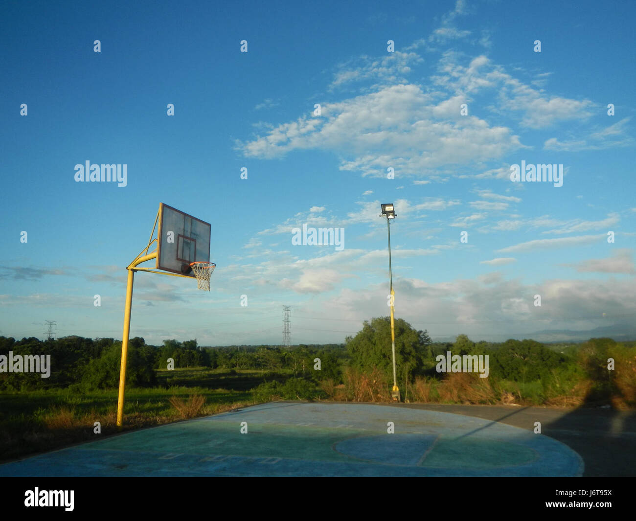 This title refers to the paddy fields located in Pasong Inchik, San ...