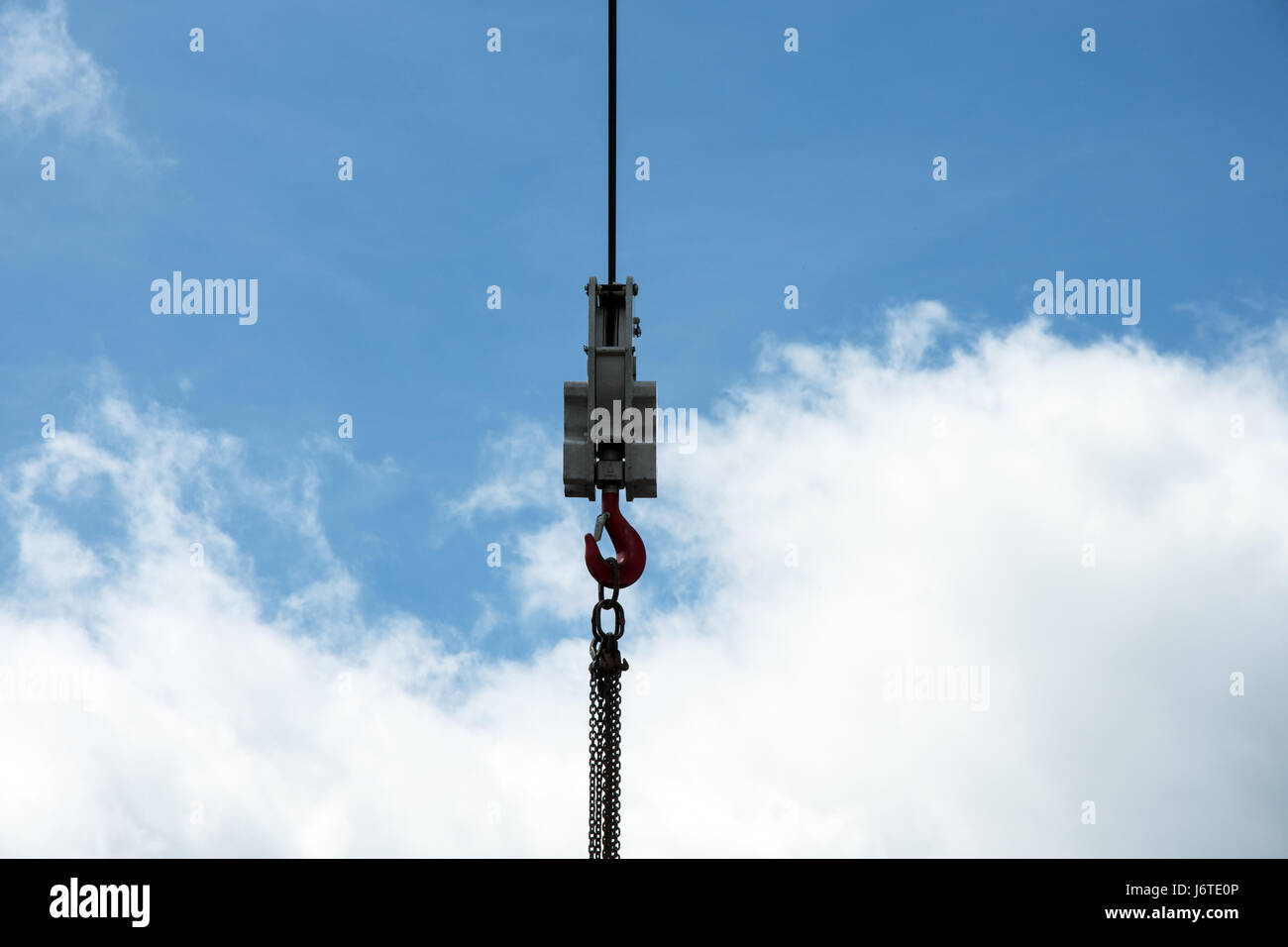 crane hook and chain Stock Photo - Alamy