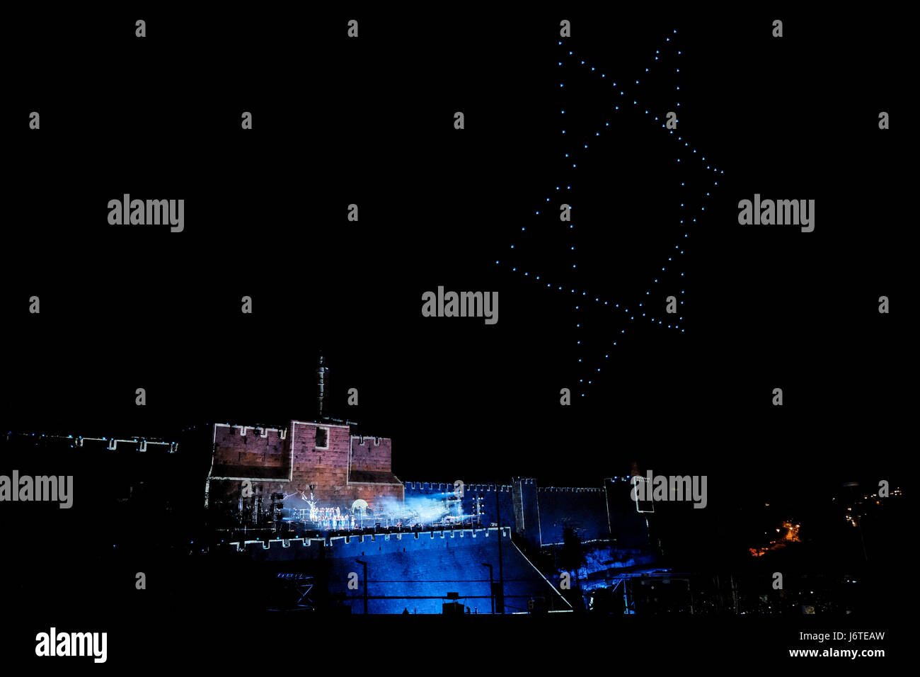 Jerusalem, Israel. 21st May, 2017. An army of one hundred remote ...