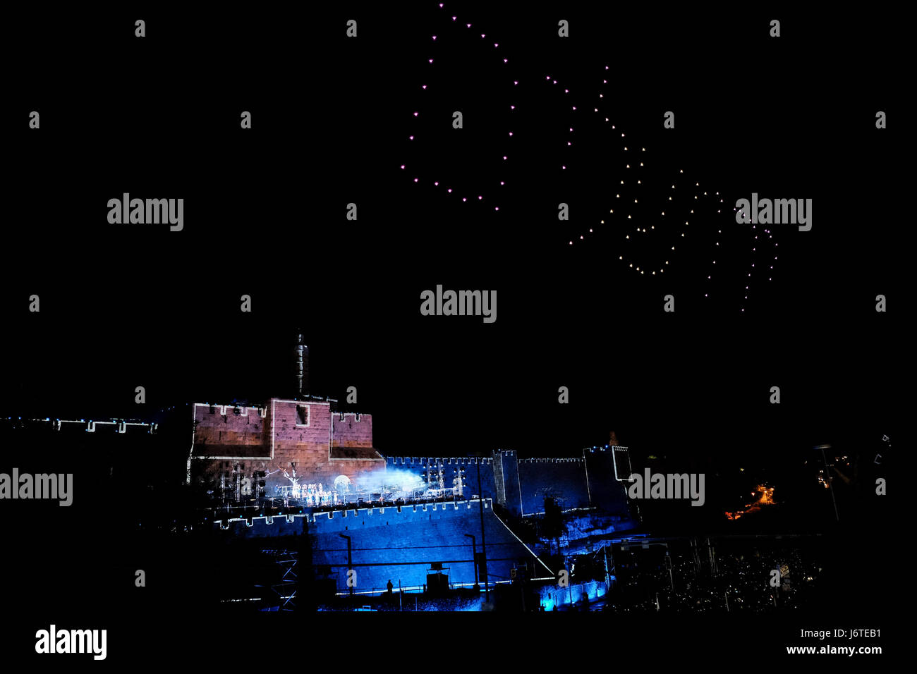 Jerusalem, Israel. 21st May, 2017. An army of one hundred remote ...