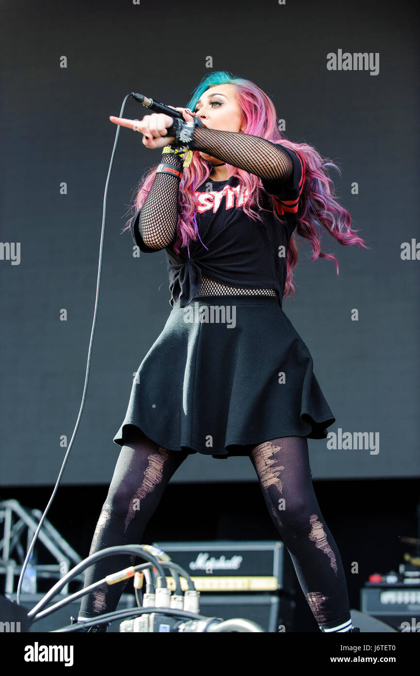 Wirral, UK. 21st May 2017. Wirral singer songwriter, Bronnie, winner of ...