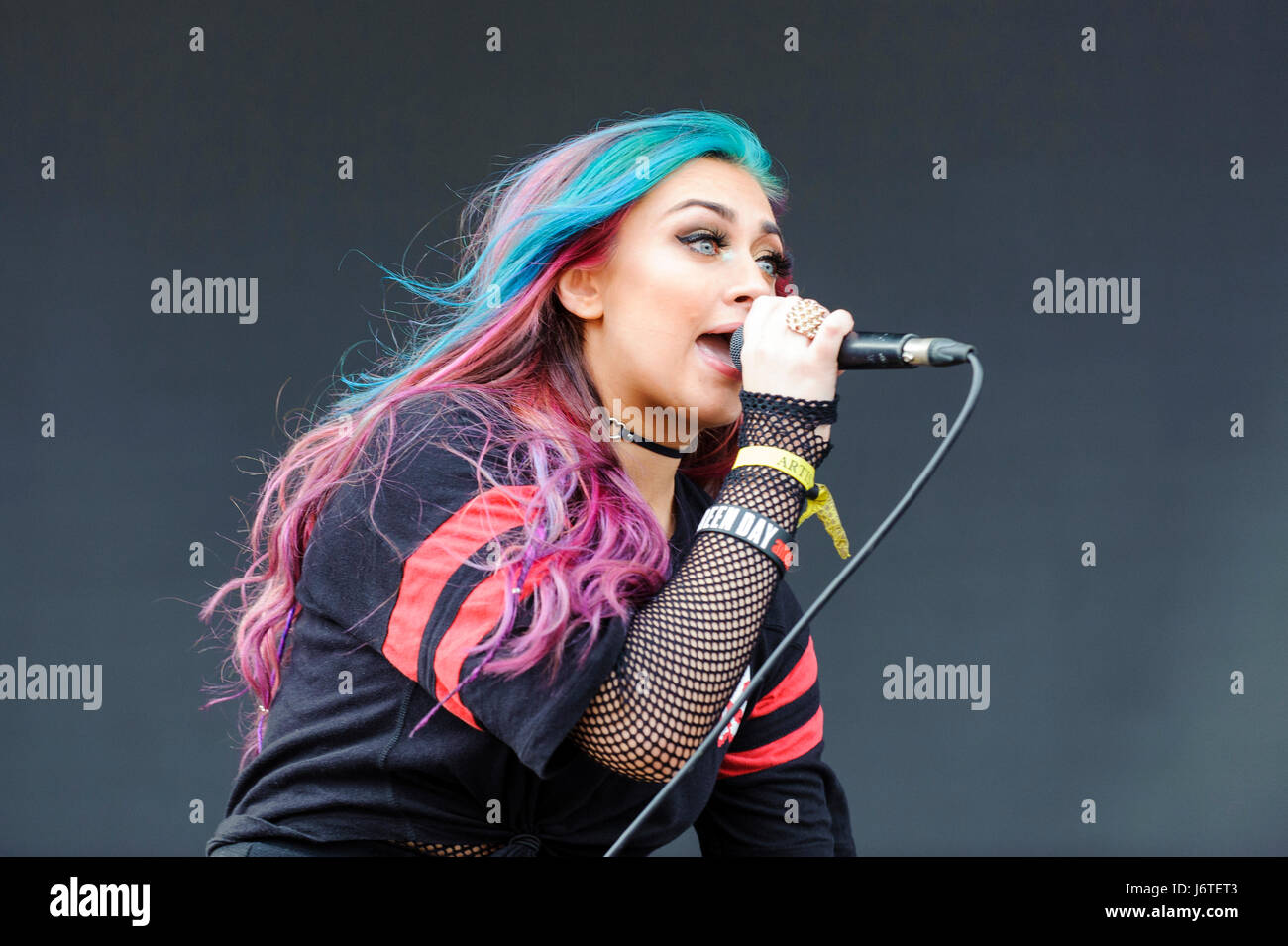Wirral, UK. 21st May 2017. Wirral singer songwriter, Bronnie, winner of ...